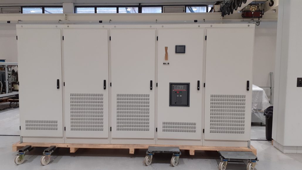 Bi-directional central inverter 1000 V - JEMA Energy