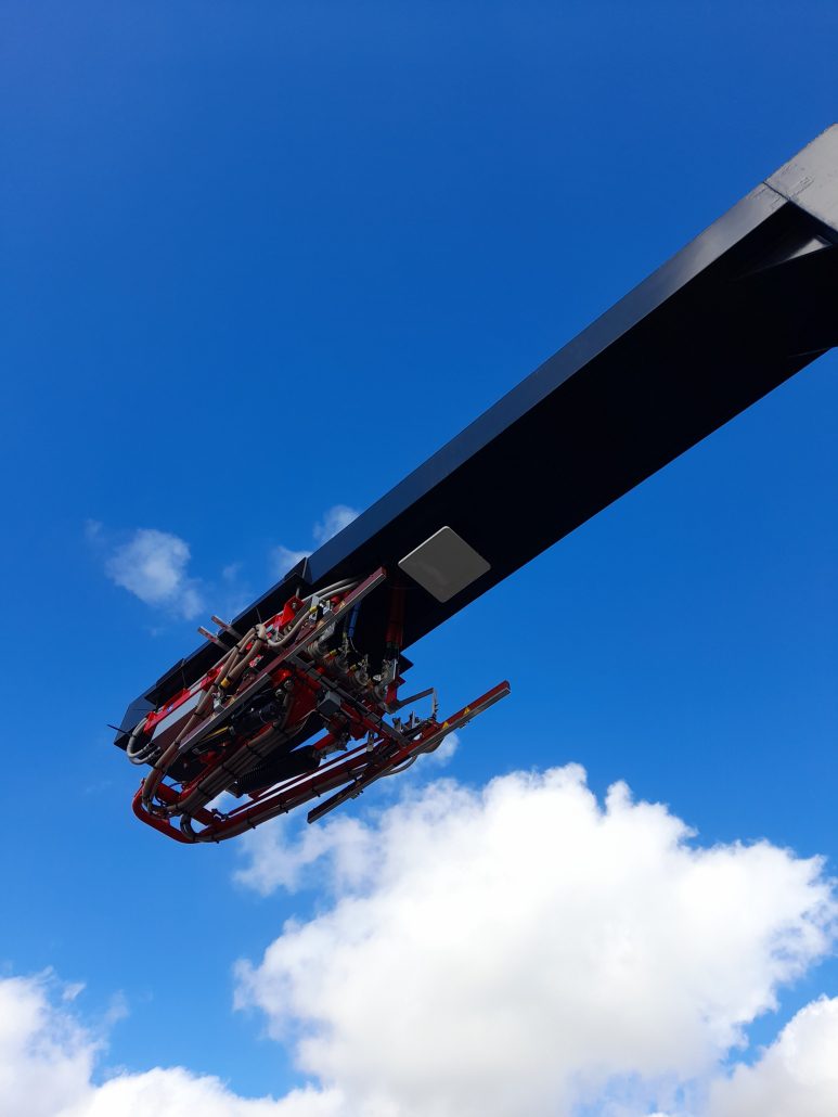 Opportunity chargers for electric buses and trucks - JEMA Energy